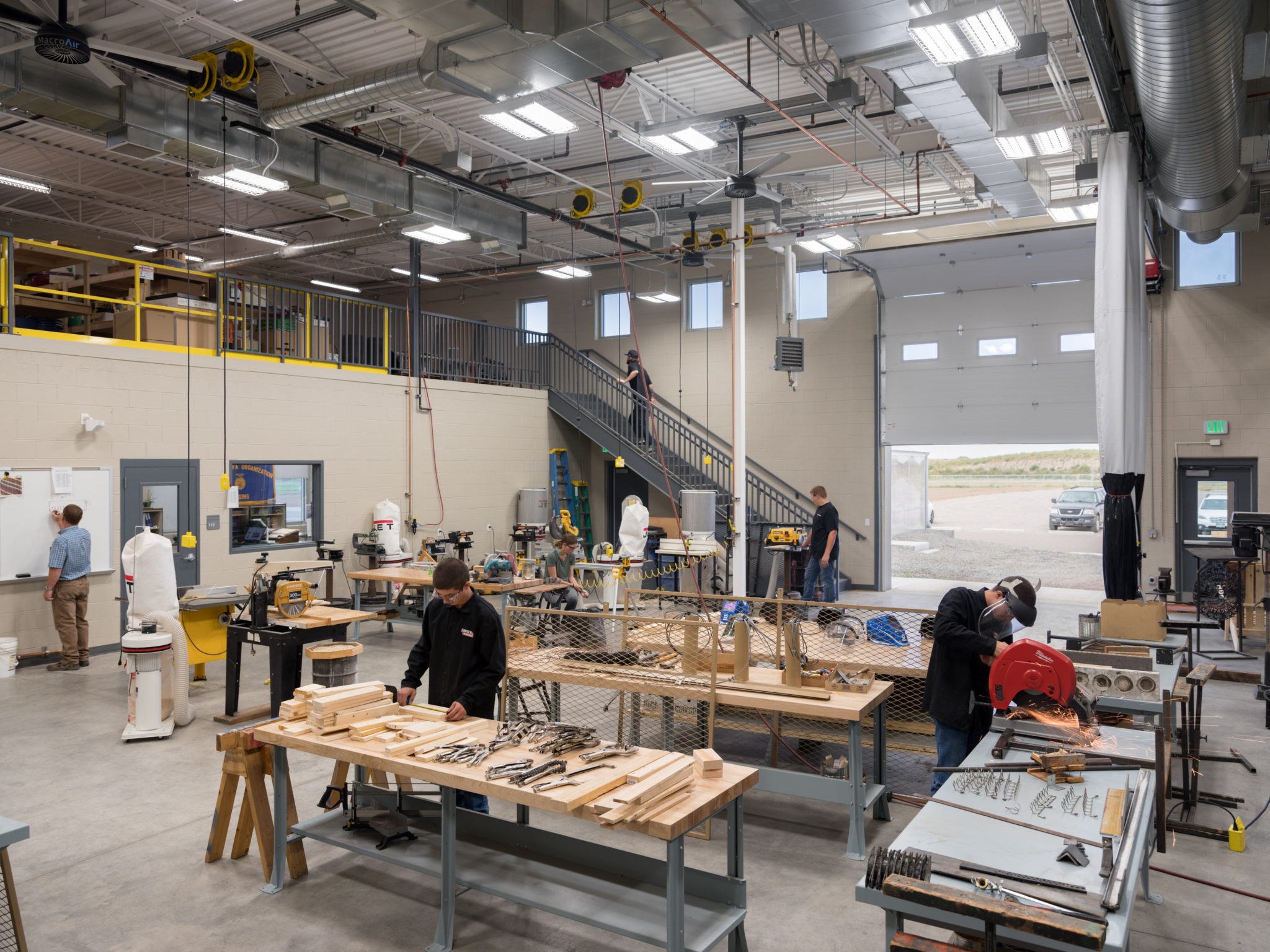 Designing Successful CTE Spaces for the K14 Learner - Essentials Magazine